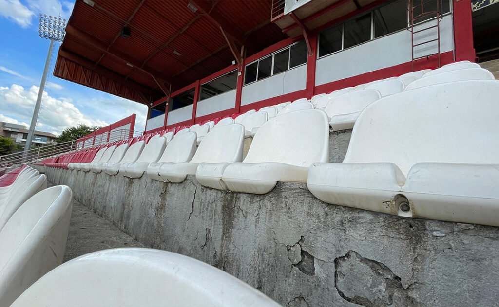 Do Passado Glorioso ao Futuro Brilhante: Arena do Jacaré Completa 18 ...